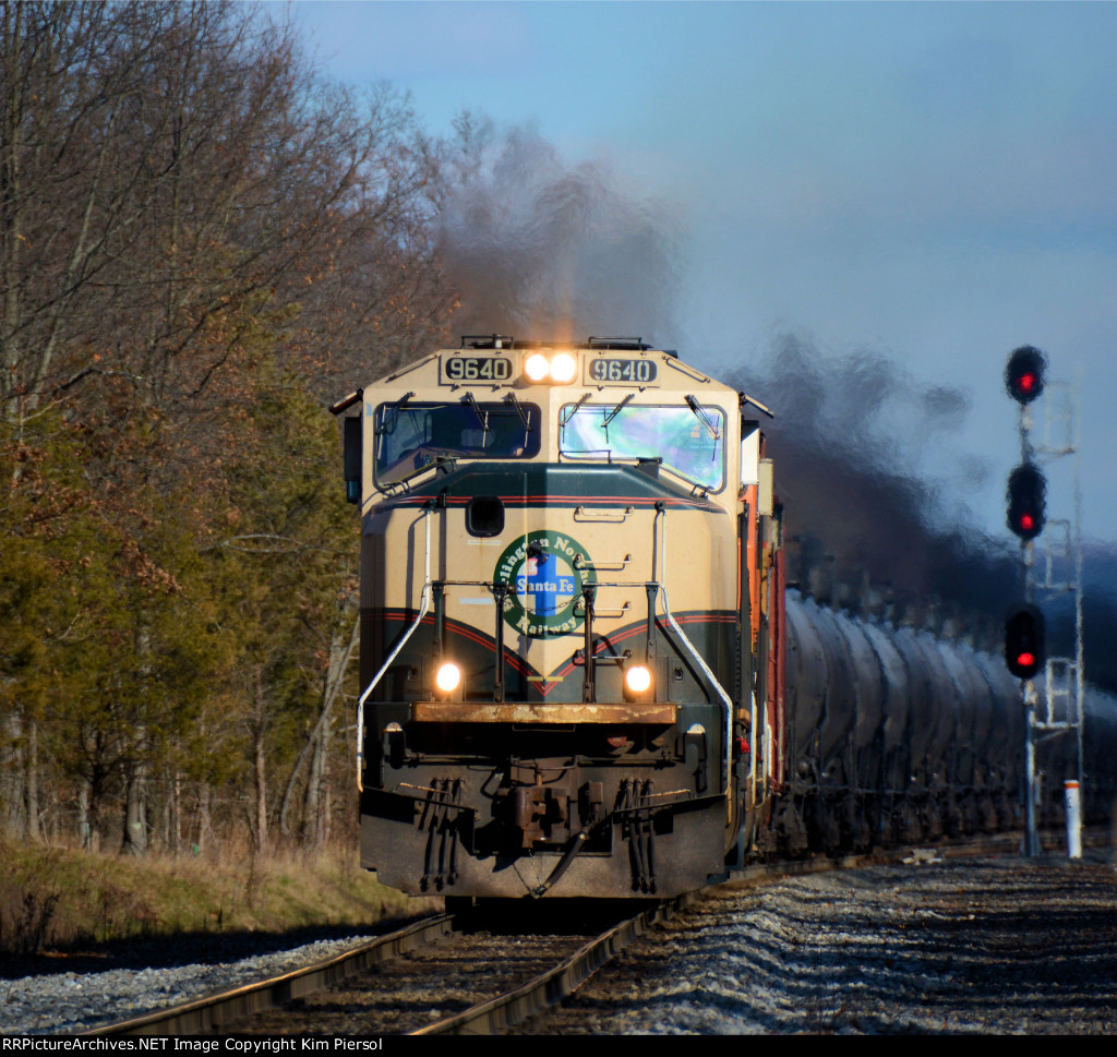 BNSF 9640 CSX Train K040 Crude Oil Loads